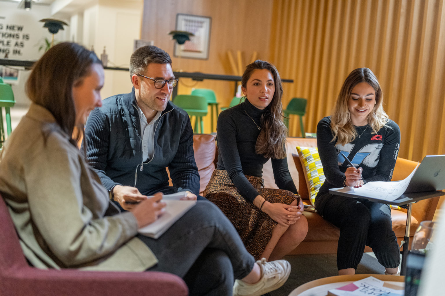 How Heyoo Agency Cut Reporting Time in Half with Databox Reports | Databox